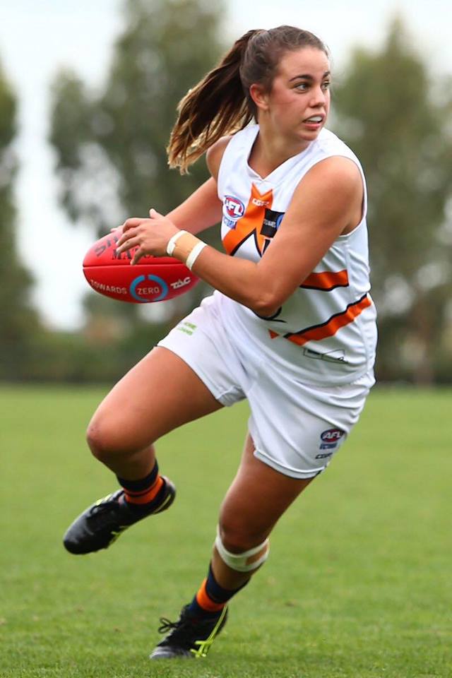 Life of a Footballer: Chloe Molloy - Aussie Rules Rookie Me Central