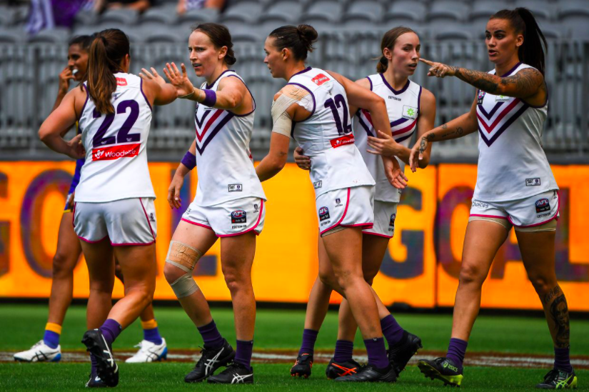 AFL Women’s Sunday wrap: Blues keep touch with top six - Aussie Rules ...