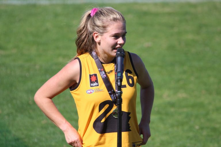 AFLW U18s Player Focus: Ella Roberts (Western Australia) - Aussie Rules ...