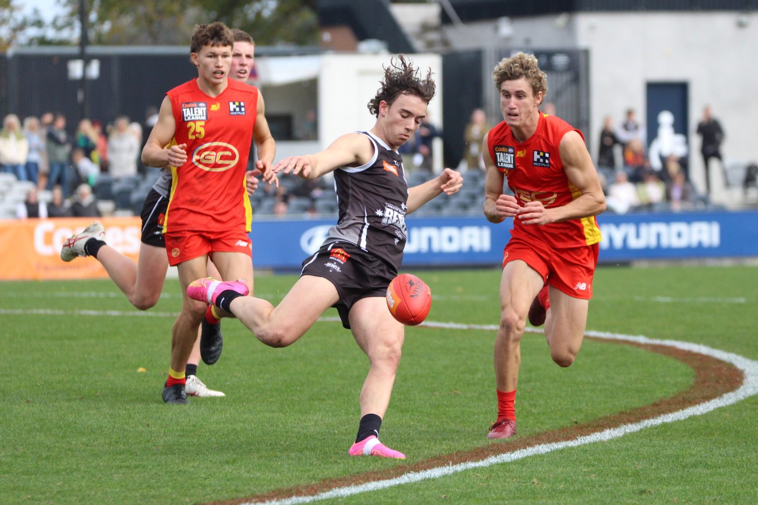 SQUADS | Young Guns vs. Vic Country - Aussie Rules Rookie Me Central