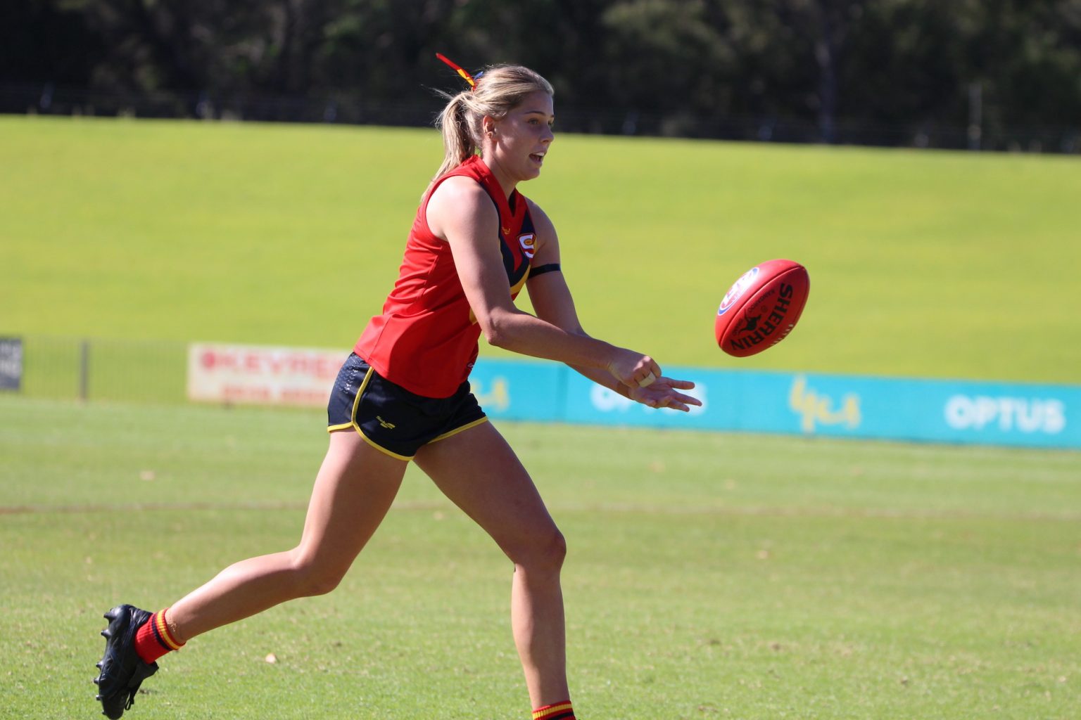 SANFLW Player Focus: Poppy Scholz (Glenelg) - Aussie Rules Rookie Me ...