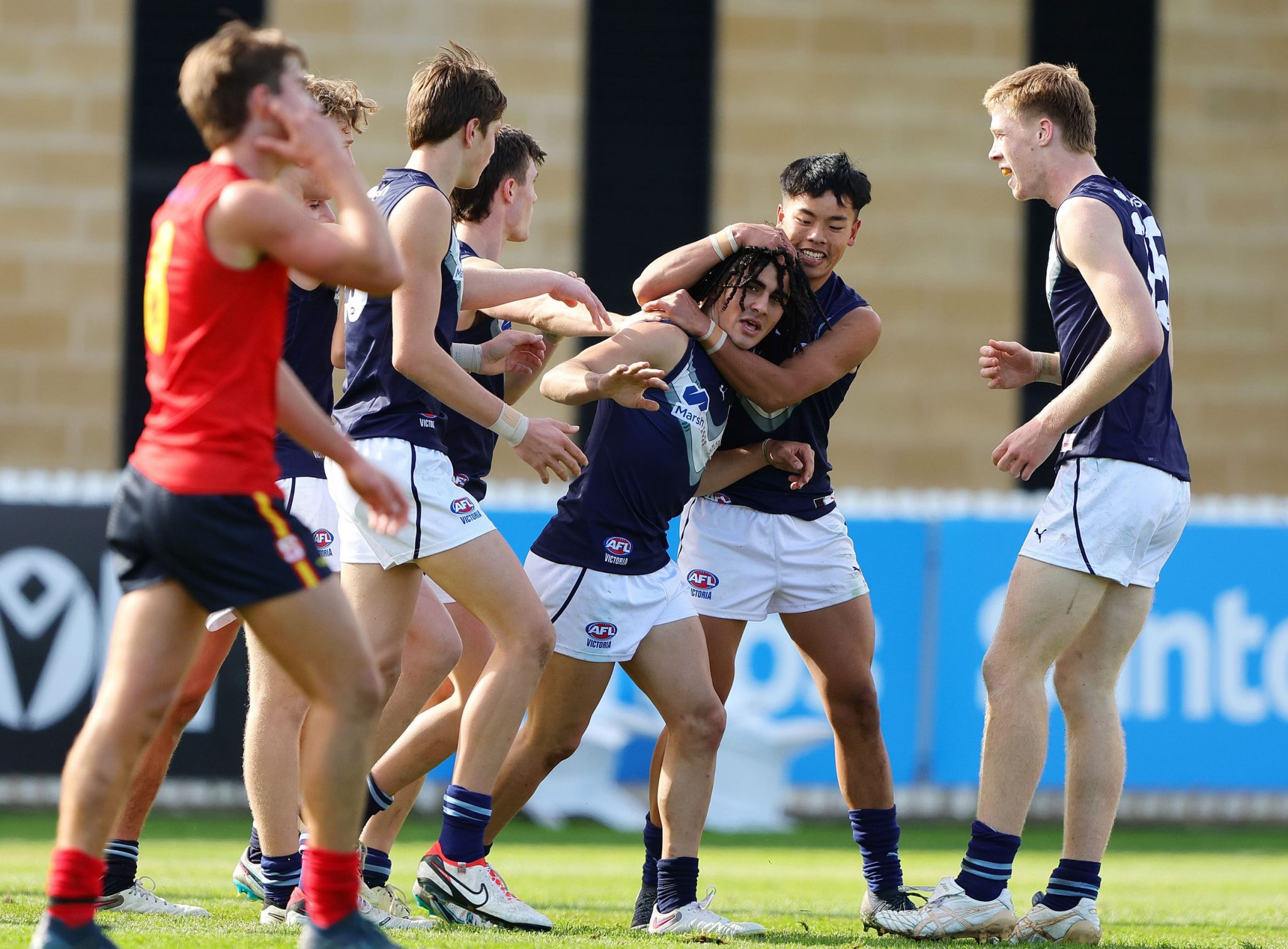 Marquee Matchup: Joe Berry vs. Isaac Kako - Aussie Rules Rookie Me Central