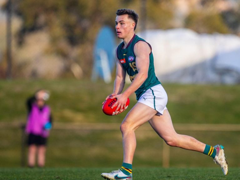 Recruitment drive: Devils enter VFL venture - Aussie Rules Rookie Me ...