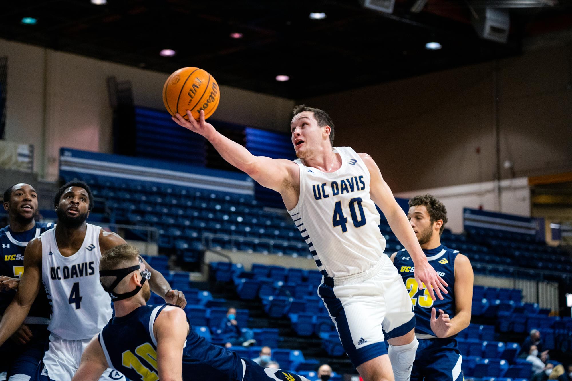 Pepper powers to next level in junior campaign - Basketball Rookie Me ...